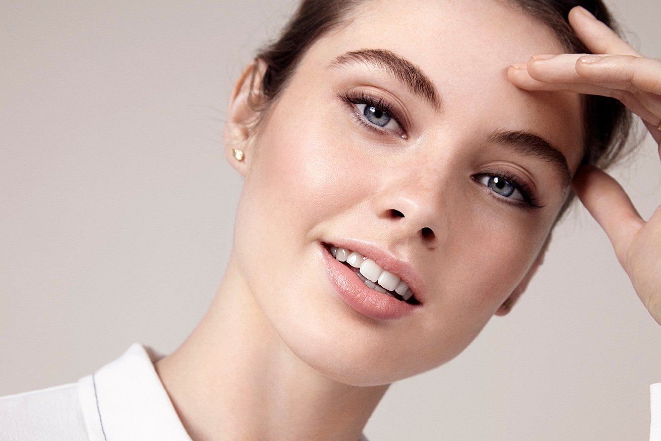 CLARINS | Fashion | One Represents