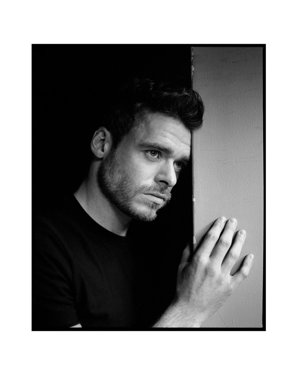 Richard Madden Magazine